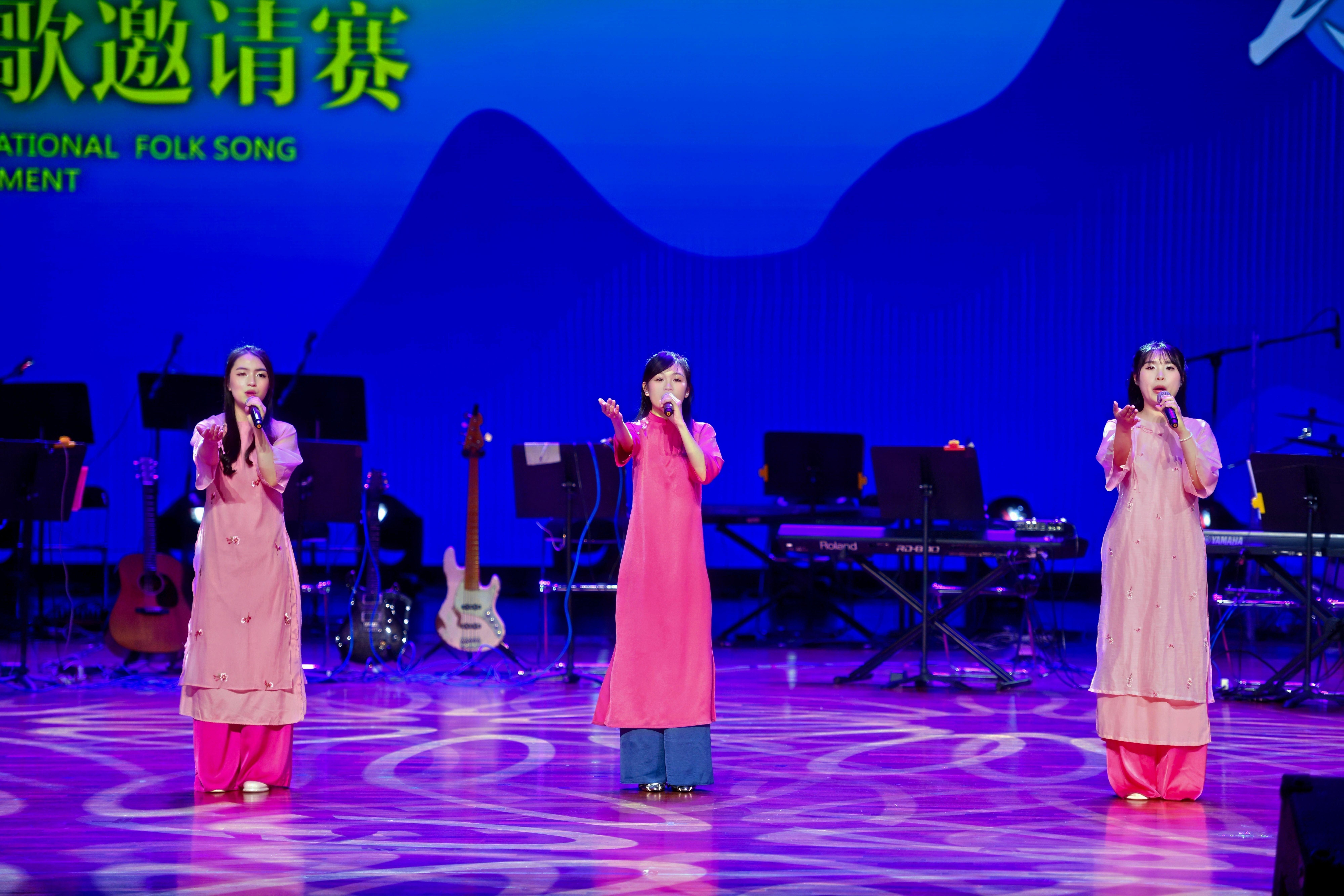 我校来华留学生在“三月三”国际民歌 邀请赛中喜获佳绩-广西大学留学生管理与服务中心